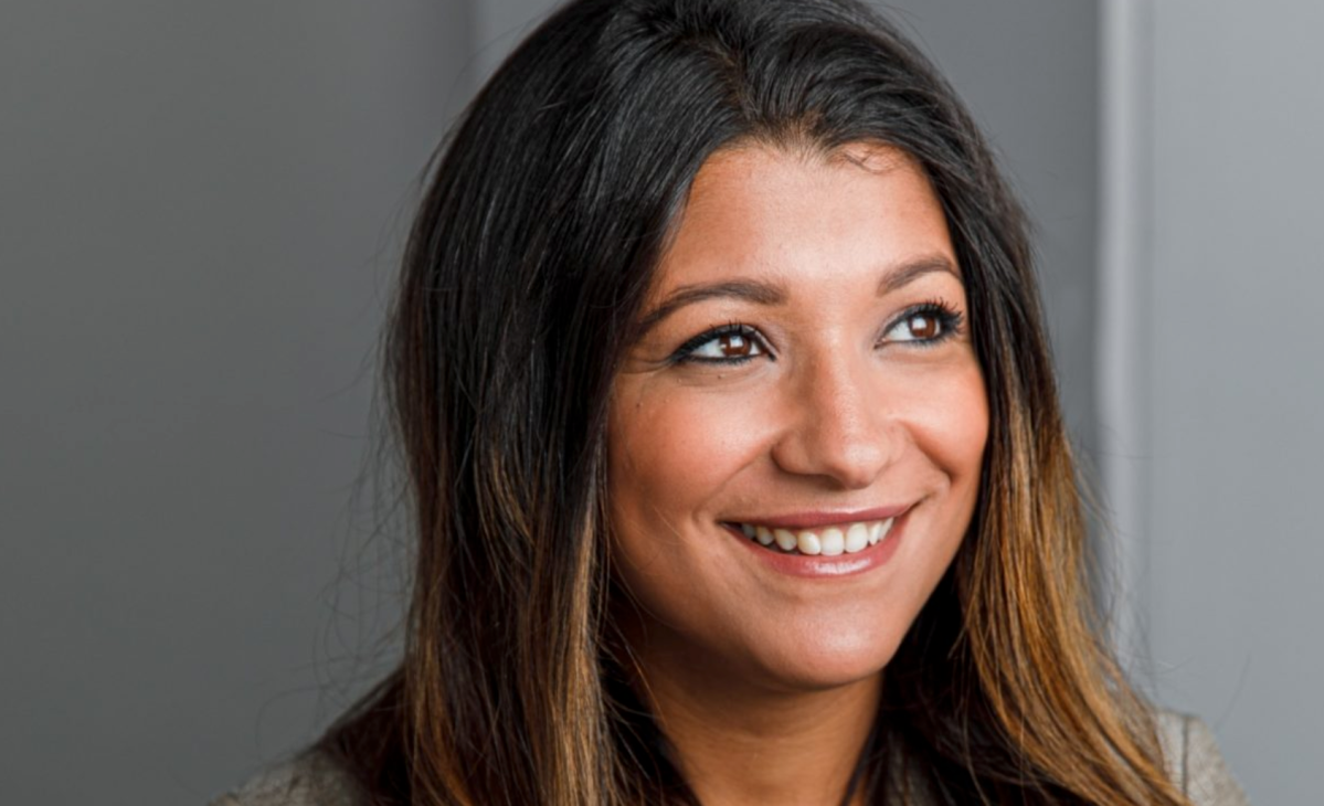 Yasmine Abdelfadel, cimentée – Le club des mal cités Yasmine Abdelfadel, cimentée – Le club des mal cités